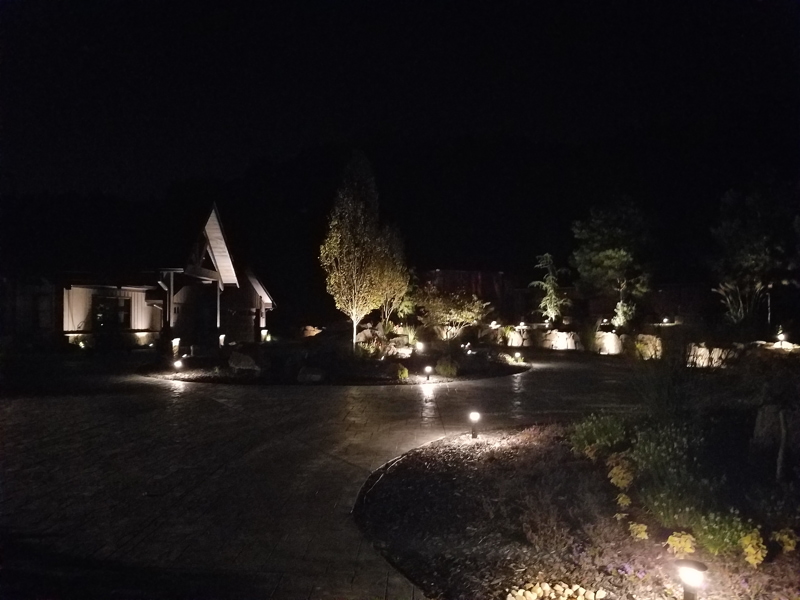 Landscape Lighting Gallery | Outdoors Well Lit