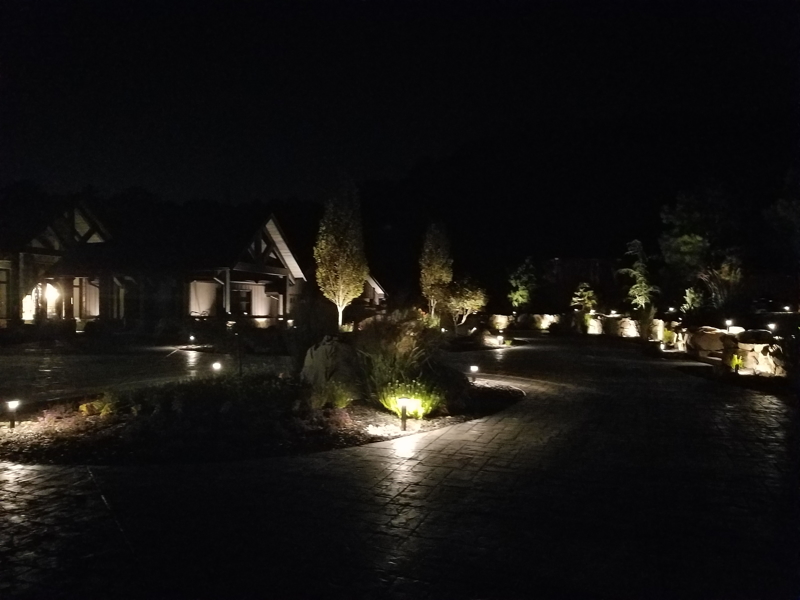 Landscape Lighting Gallery | Outdoors Well Lit